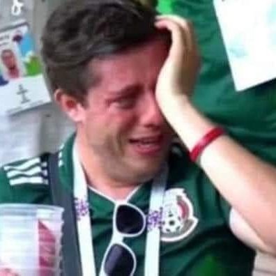 Mexicano Llorando
