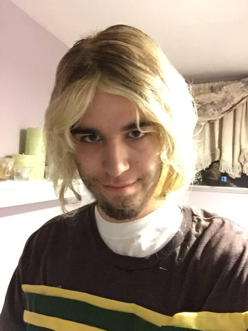 Kurt Cobain Halloween Costume