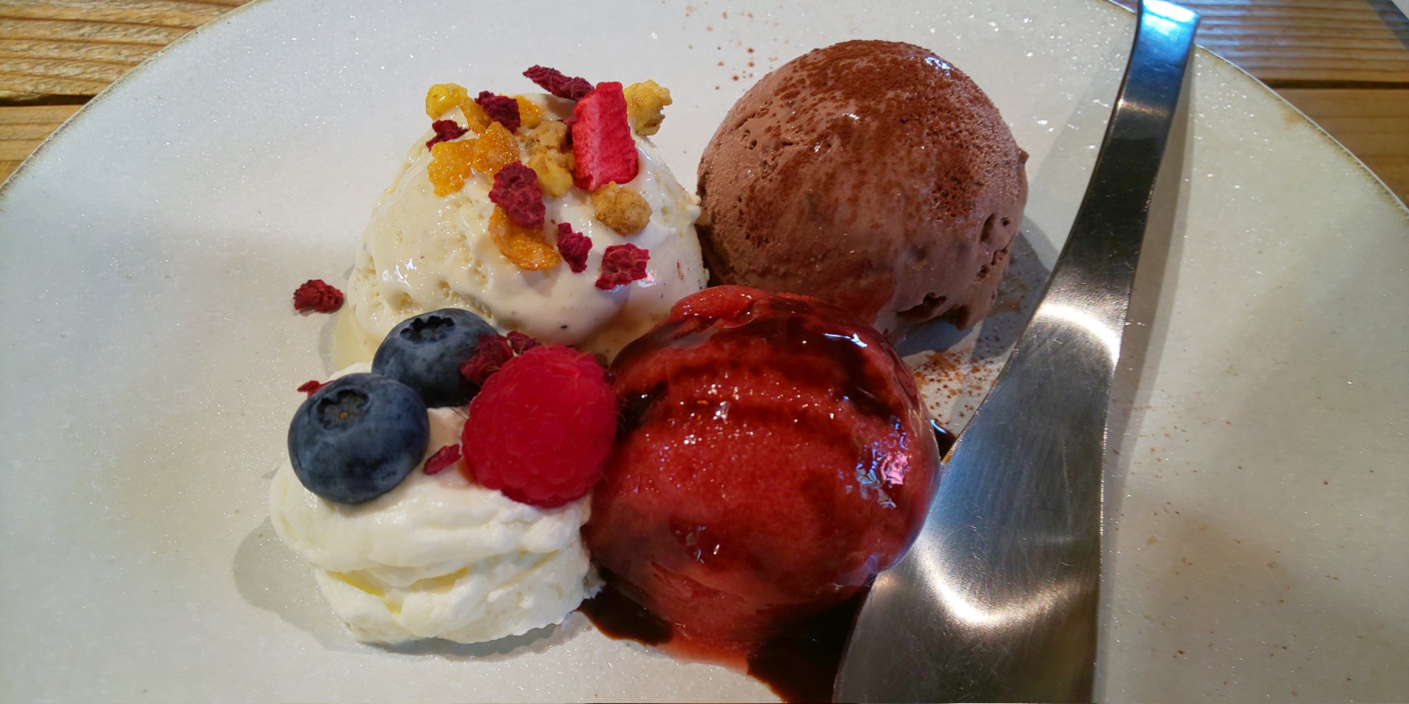 SUJUN on Twitter: "デザート！ソルベ盛り合わせ！ https://t.co/KDJRWDajz8" / Twitter