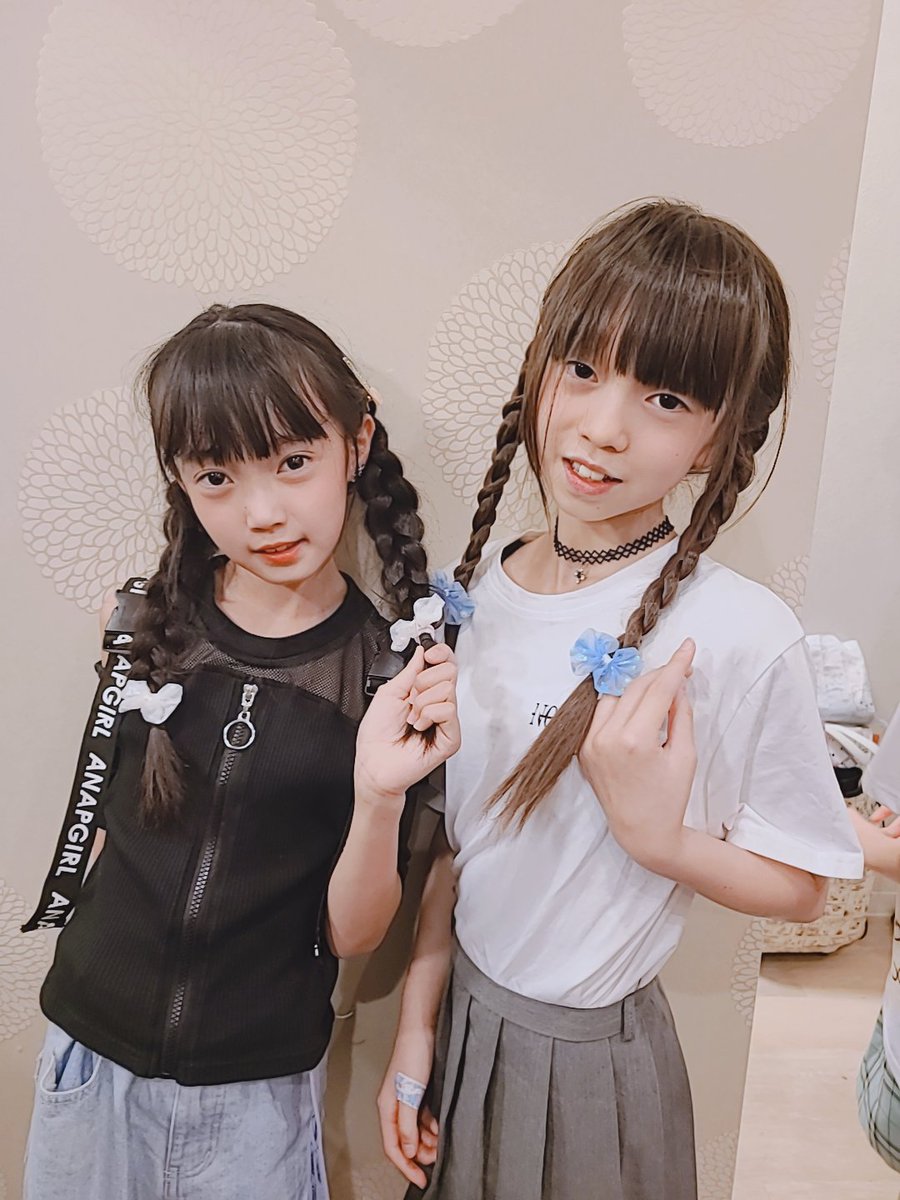 js4コンビの画像・動画 6件 | Twitter美少女キッズ画像検索