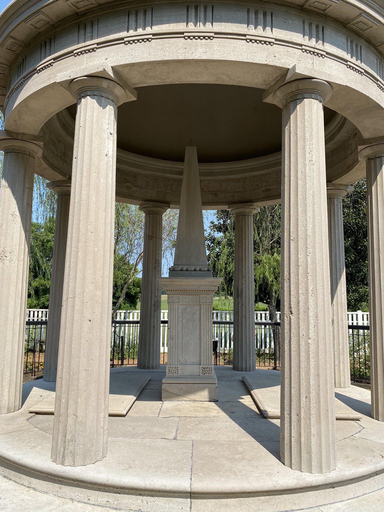 Adventures in Cemetery Hopping on Twitter: "Grave of President Andrew Jackson (with wife Rachel ...