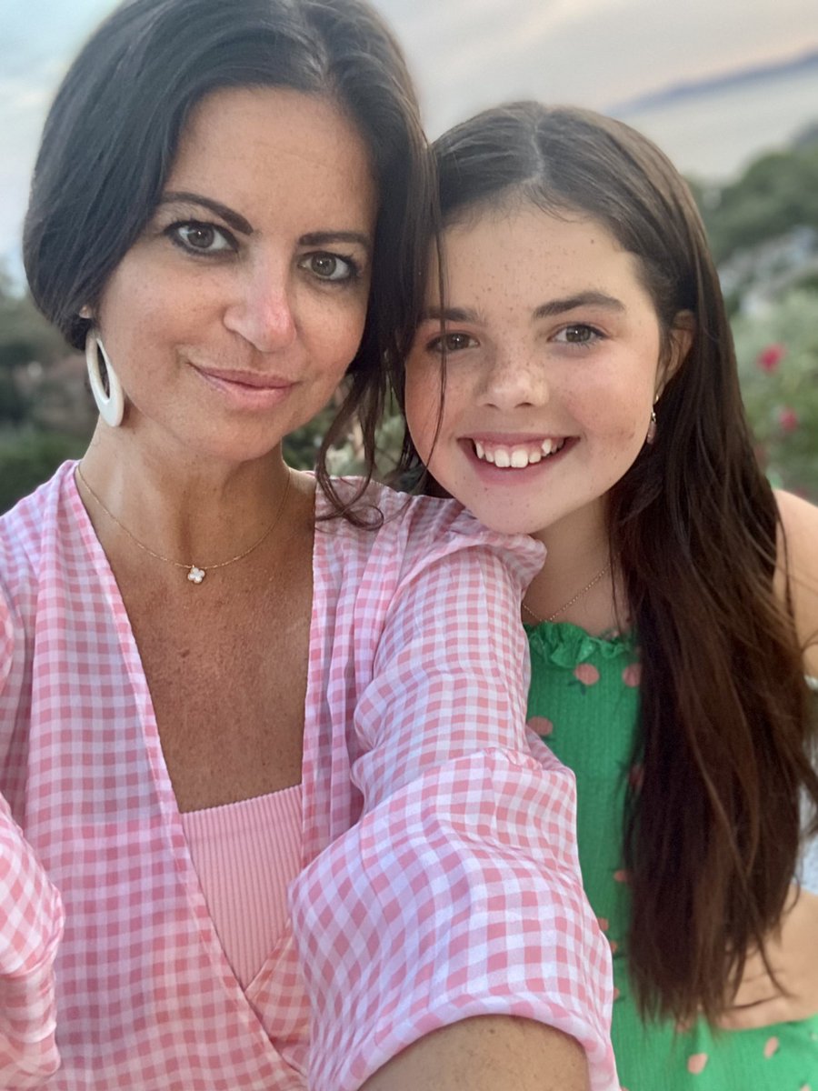 Deborah James's Instagram, Twitter & Facebook on IDCrawl