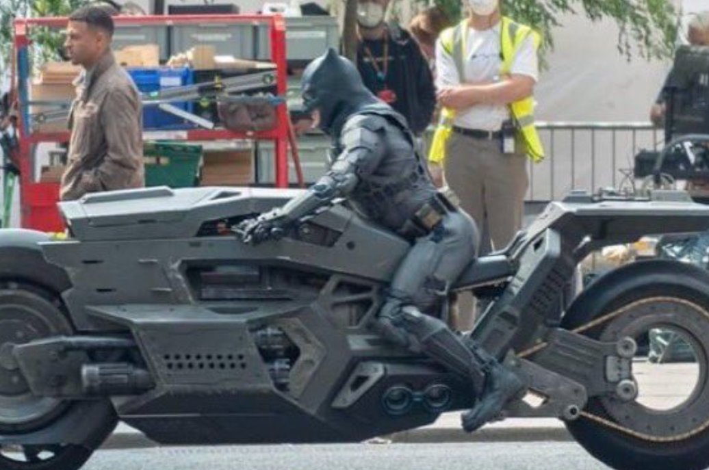 Gal Gadot Motorcycle Gal Gadot Motorcycle