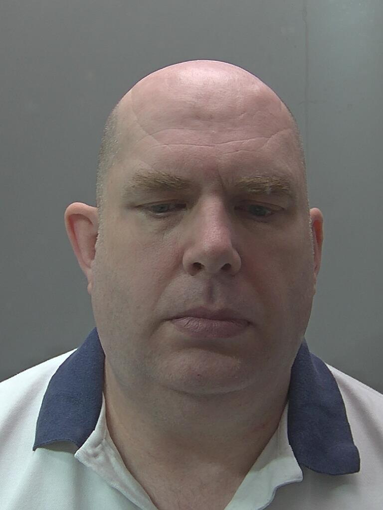 Cambs Police ๐ On Twitter Paedophile Neil Roberts Was Caught After