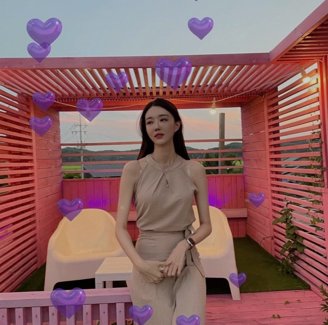 Loving nature! The unimportant sub is the lowest part of nature order ...