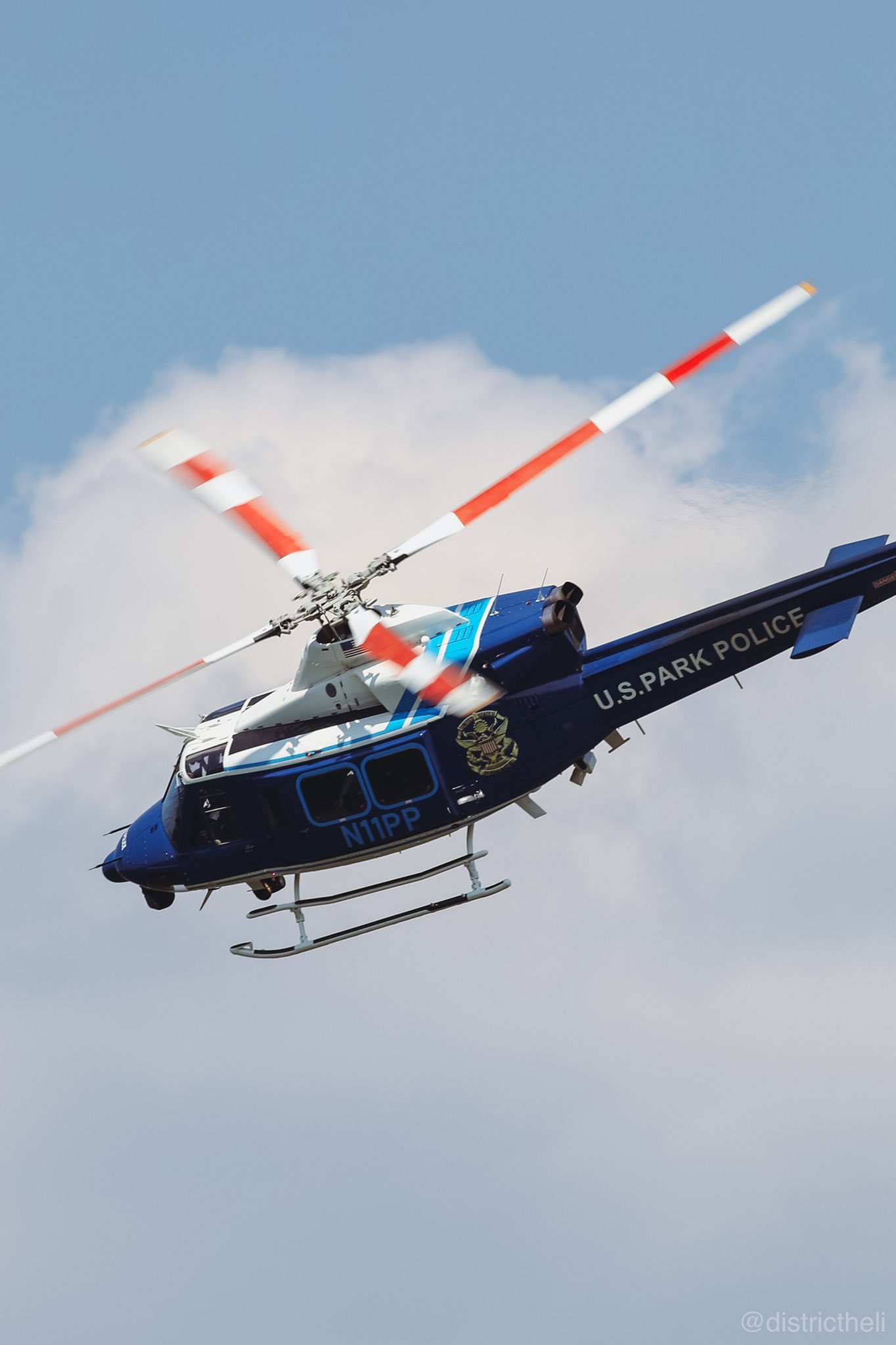 DistrictHeli on Twitter: "🚁B412 @HelicoptersofDC https://t.co/7ZWWP1g4Jn" / Twitter
