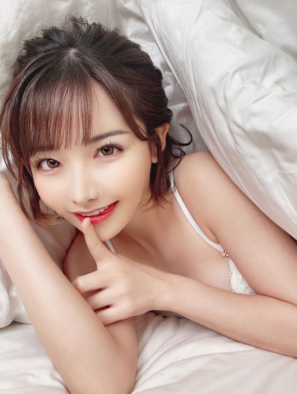 深田咏美（深田えいみ）Eimi Fukada on Twitter: "@FUKADA0318 快来被窝里 https://t.co/LVC6o2TsNg" / Twitter