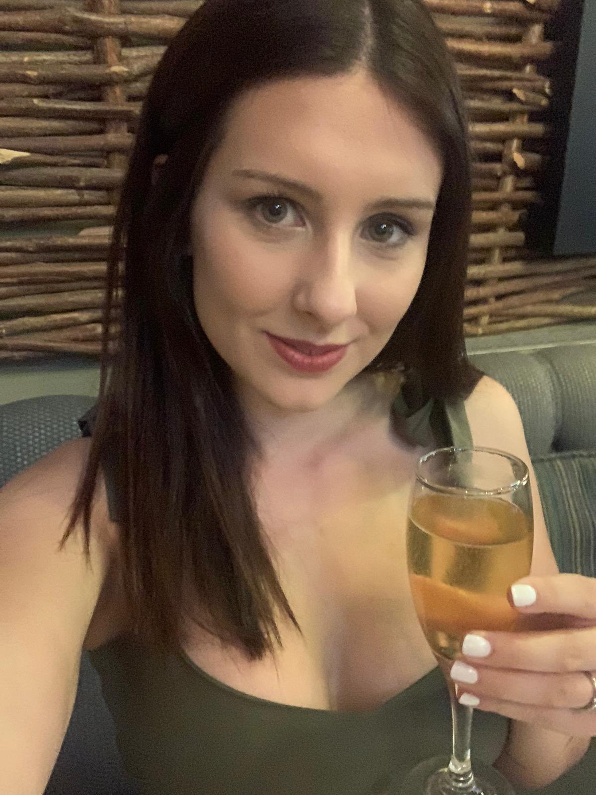 Erin Moore - No PPV! on Twitter: "Imagine coming home with me ️…