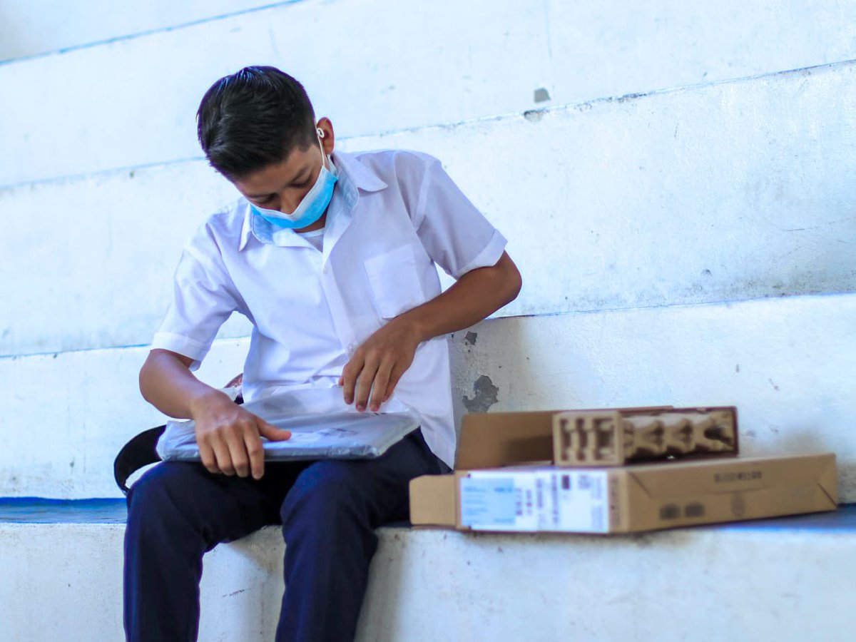 Ministerio de Educación's Threads – Thread Reader App