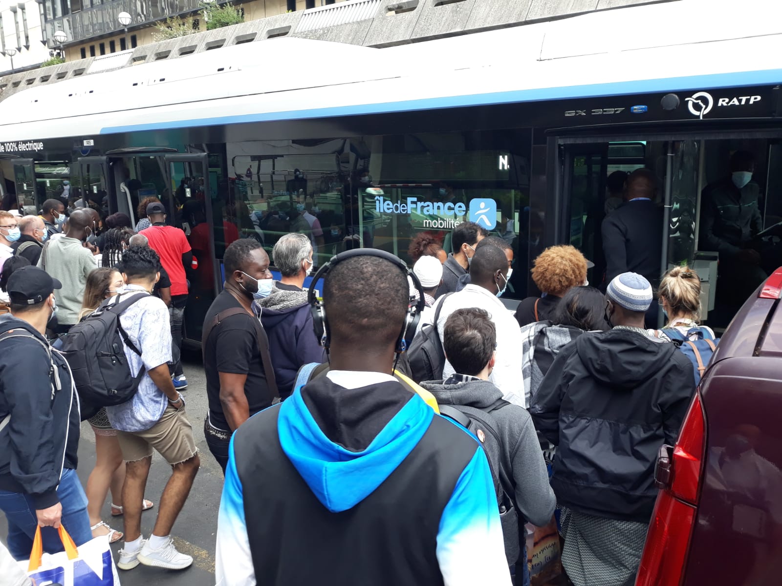 La Base Ratp On Twitter Après 15 Minutes Dattente à Gare De Lyon Le