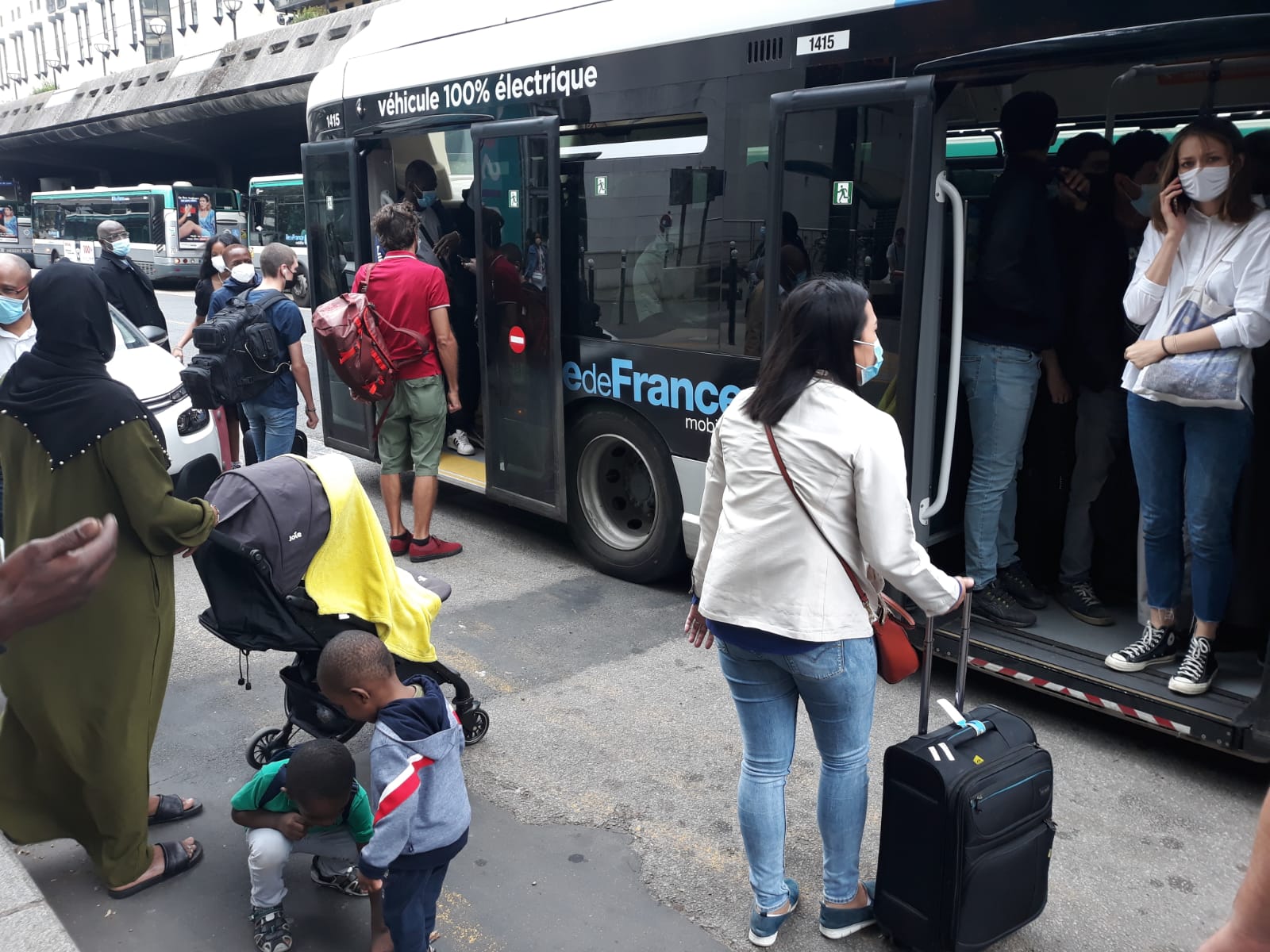 La Base Ratp On Twitter Après 15 Minutes Dattente à Gare De Lyon Le
