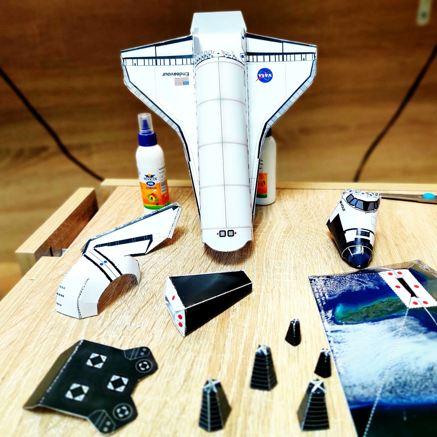 Endeavour Space Shuttle Papercraft