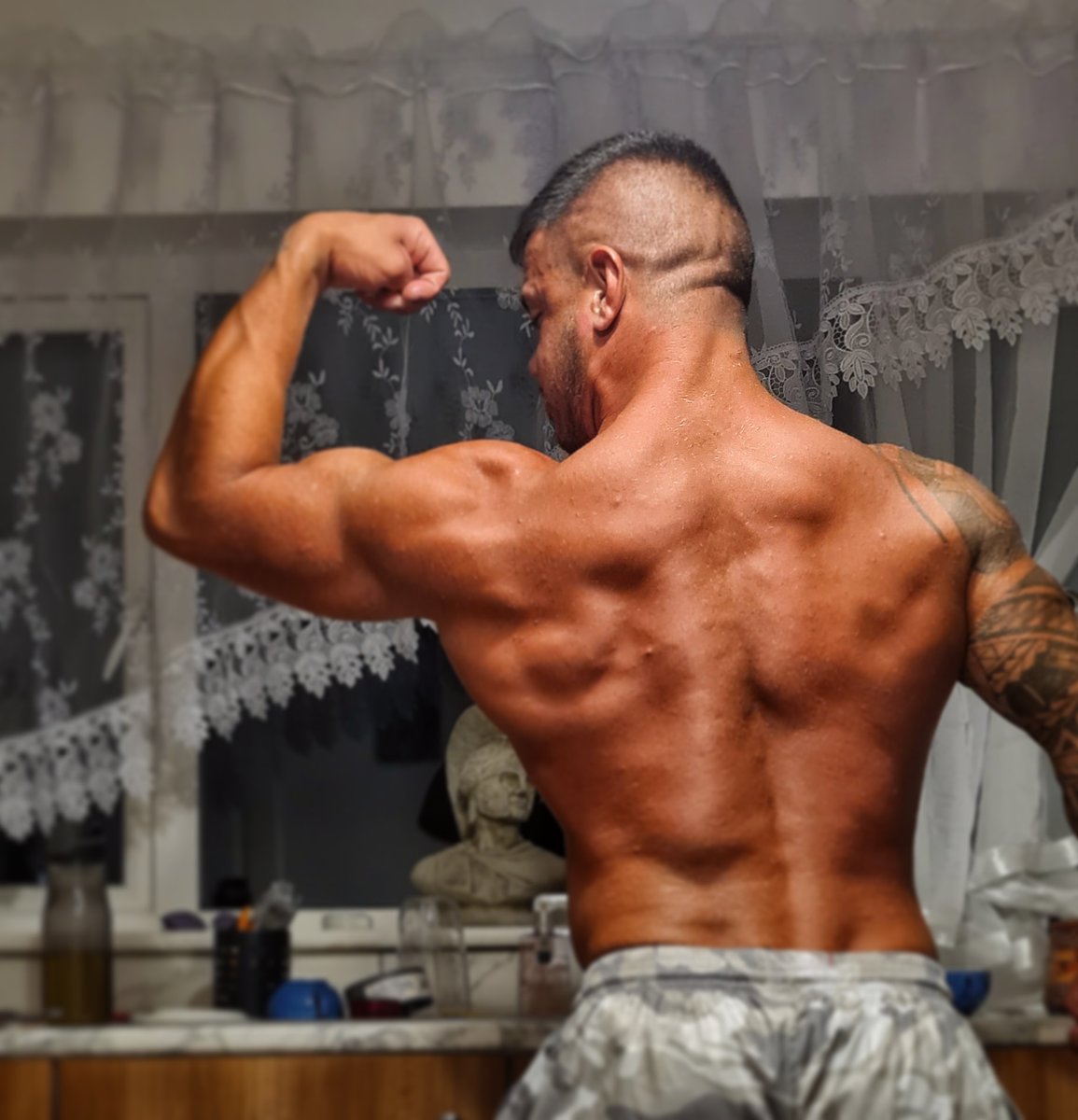 Daniel Muresan (@DanielMuresan93) | Twitter