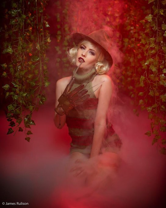 Jessica Chancellor💜DAPHNE 💜 (@Maid_of_might) さんのコスプレ作品まとめ (66 件) - Twoucan