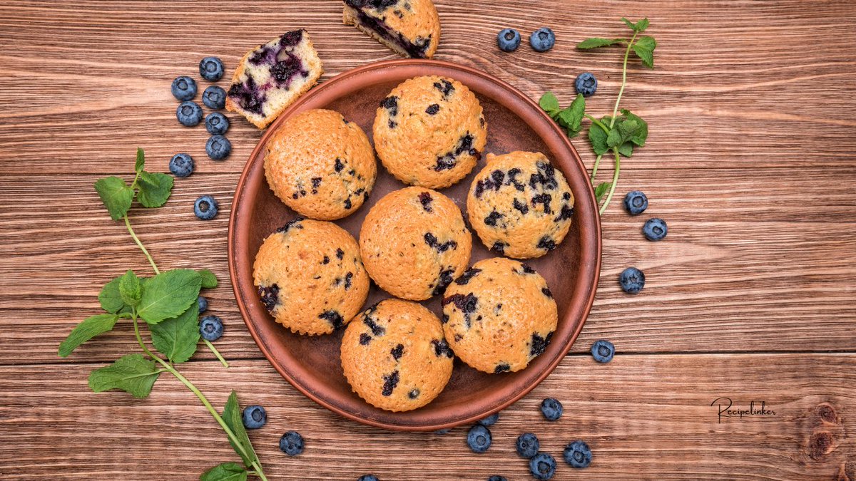 Recipelinker on Twitter: "breakfast time #bluberry #muffins full recipe at https://t.co ...