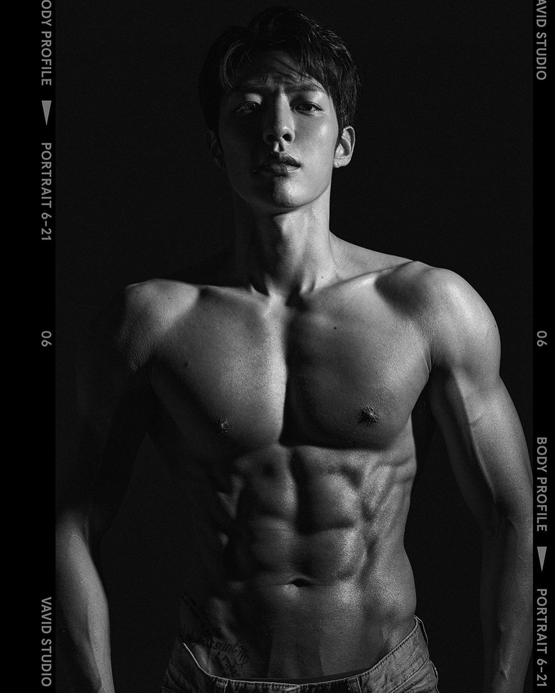 Infinite Sungjong Abs