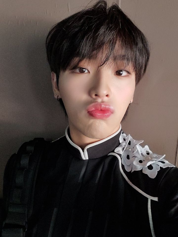 THANK YOU CHIWOO Kingdom Fancafe Posts on Twitter: "https://t.co/AoPf65K1ln" / Twitter