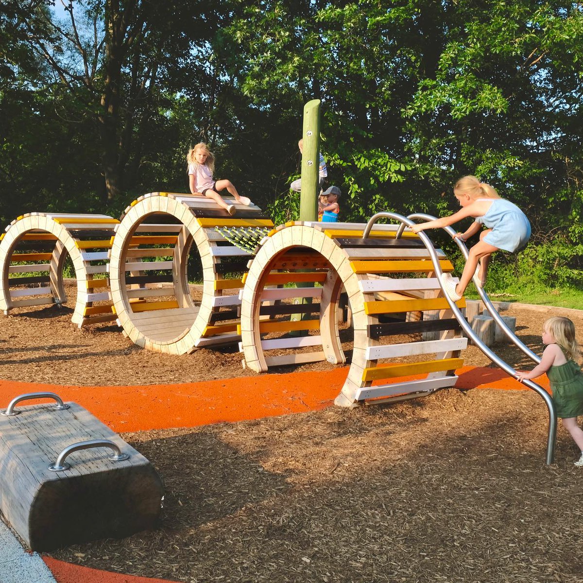 Playground Design and Build | Earthscape