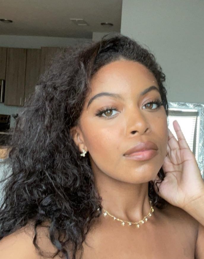 Regina Peele on Twitter: "Beautiful daughter modeling Leo Jewellery and Co jewelry https://t.co ...