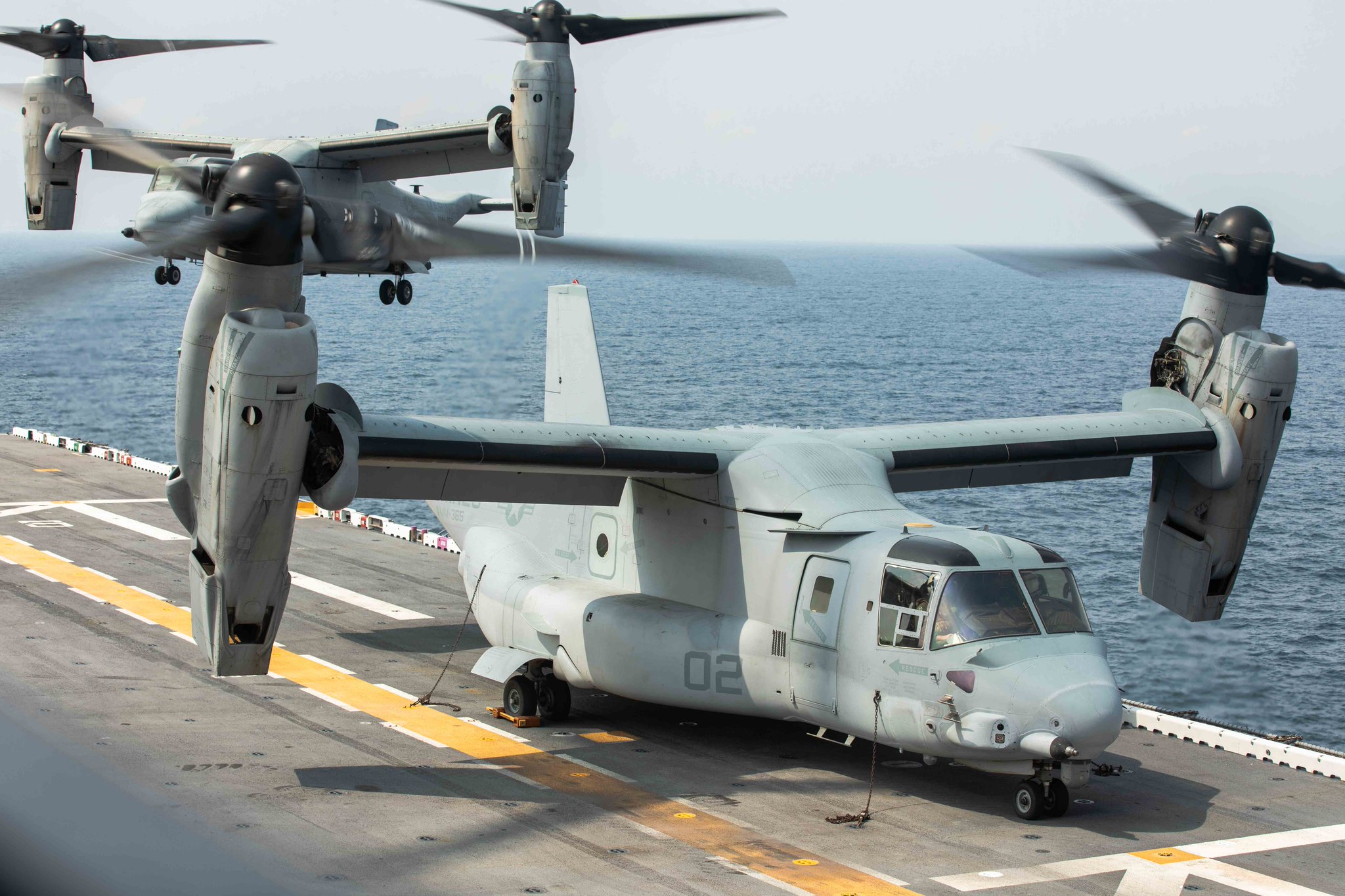 U S Navy On Twitter Usnavy Photos Of The Day Usskearsarge Fltops