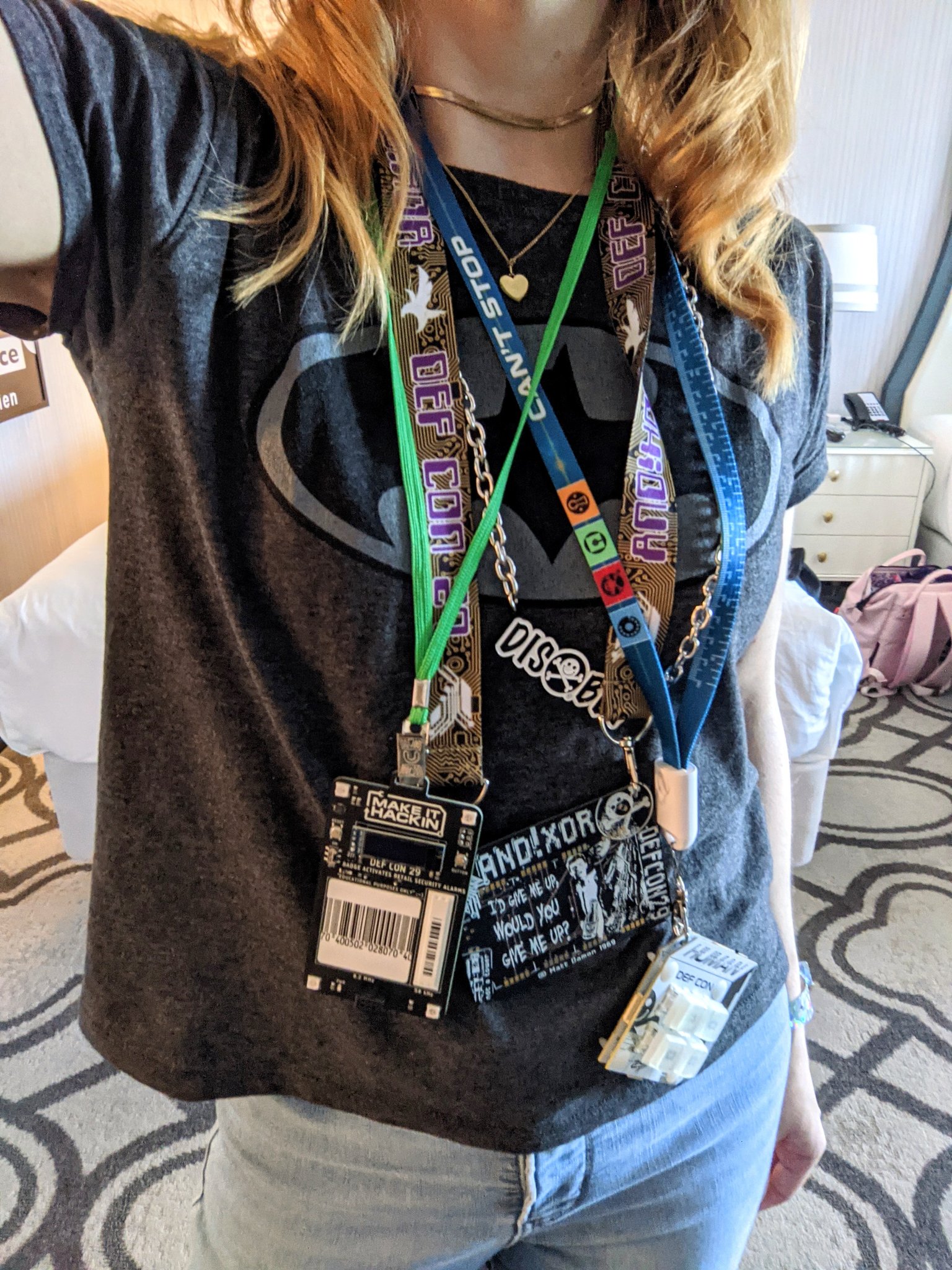 car0 on Twitter: "Am I doing this whole badge thing right? @defcon @MakeItHackin @ANDnXOR https ...