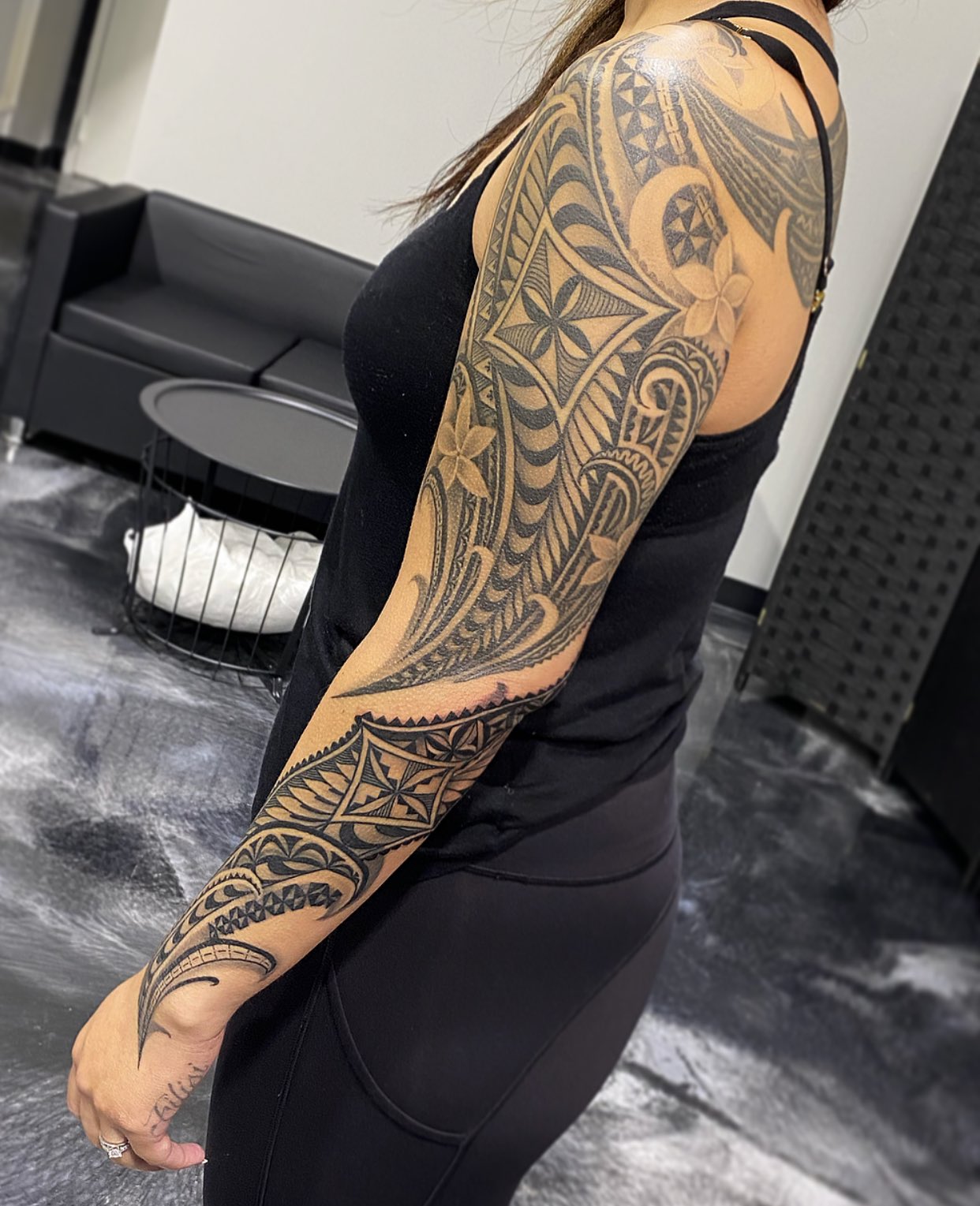 Tongan Girl Tattoos Tonga Women Tank Polynesia Tribal Tattoo Gold