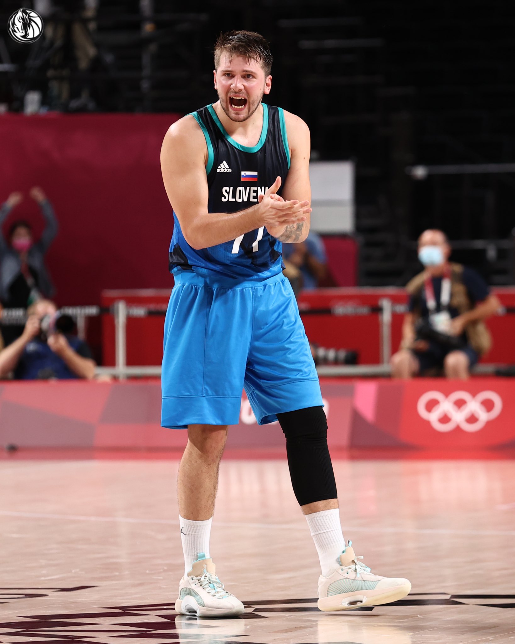 Basketball Players Bulge