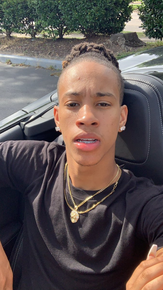 Kira Perez's Instagram, Twitter & Facebook on IDCrawl