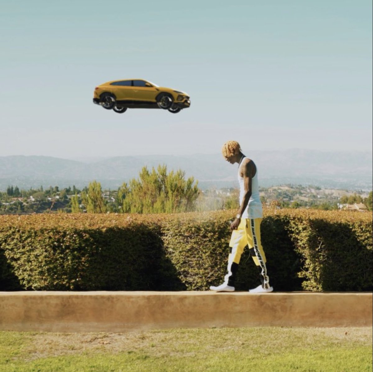 I was the first rapper with a flying Lamborghini Urus Soulja Boy (Big ...