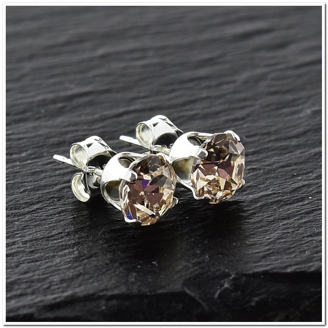 Pewterhooter Stud Earrings 2024 www.epicamlv