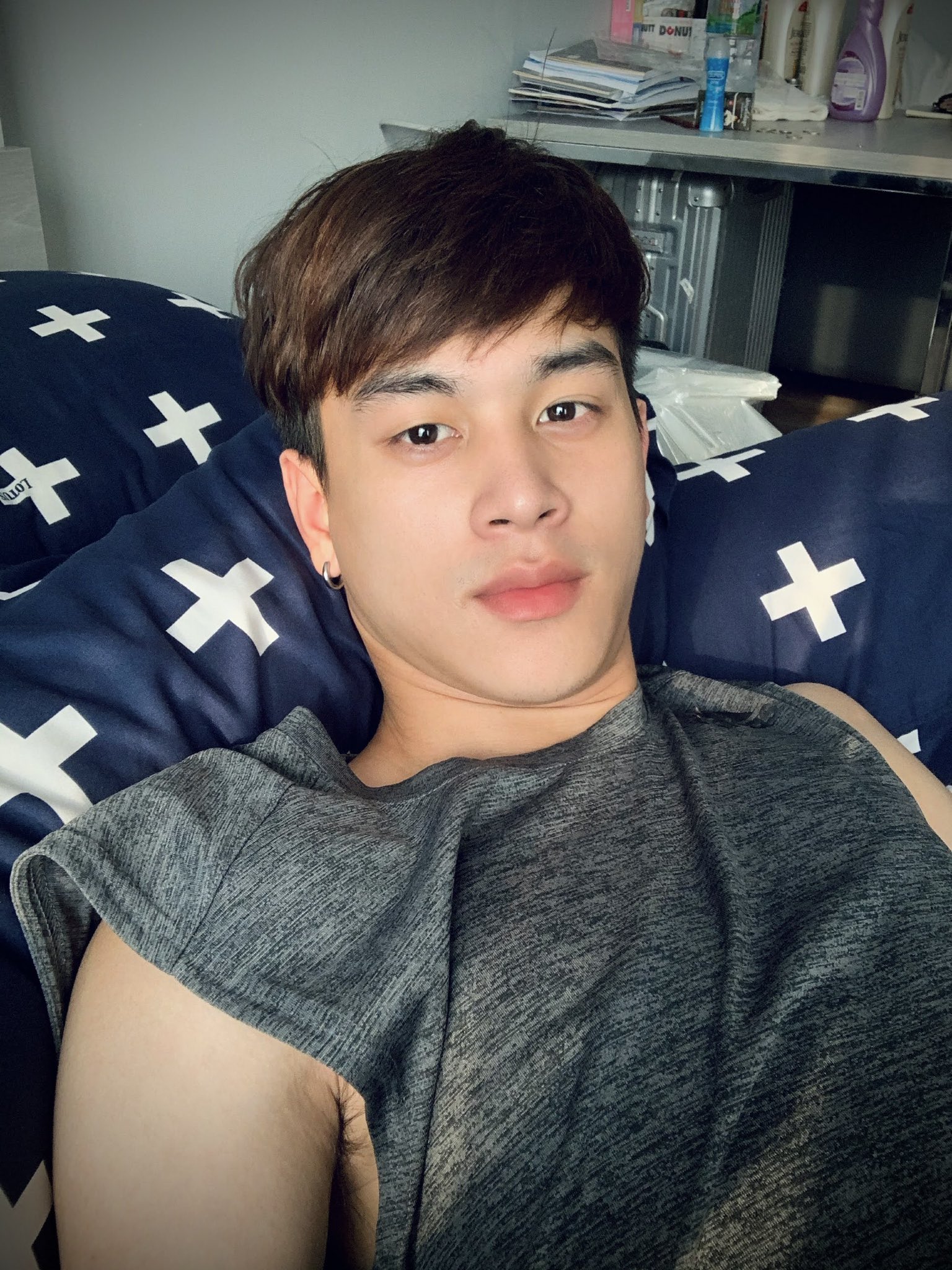 •ℙℙ ℙ𝕆𝕆𝕄• 🏳️‍🌈 on Twitter: "ถึงไวรัสไม่ดีต่อปอด แต่ถ้าได้กอดจะดีต่อใจ 😋 https://t.co/rae9qjmzqK ...