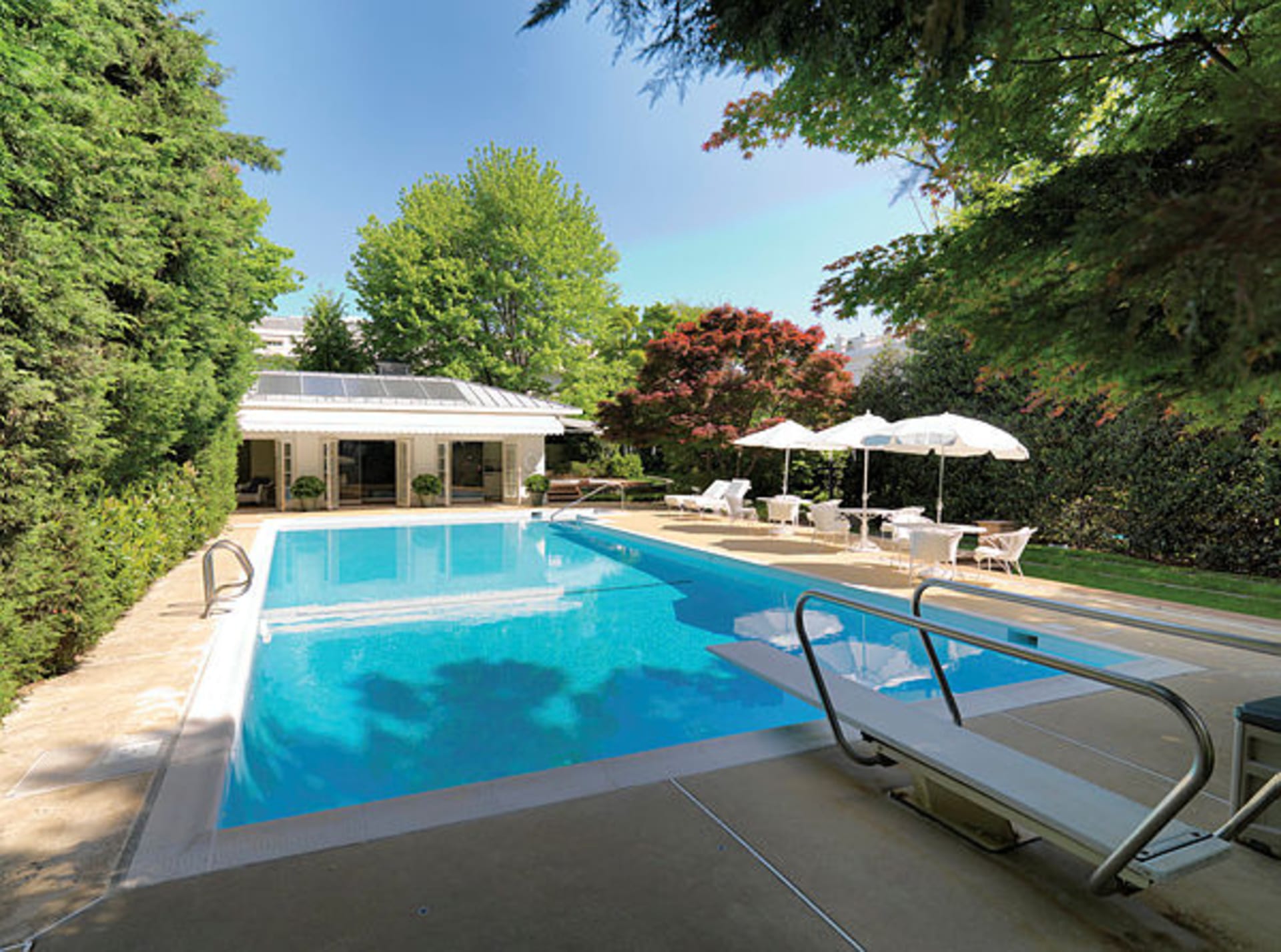 White House Indoor Swimming Pool