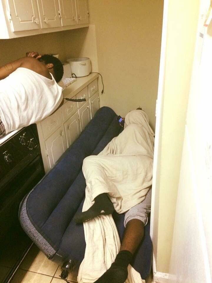 Enricoh Alfonzo🐺~ Author on Twitter: "Mum: "You are not going to bed ...