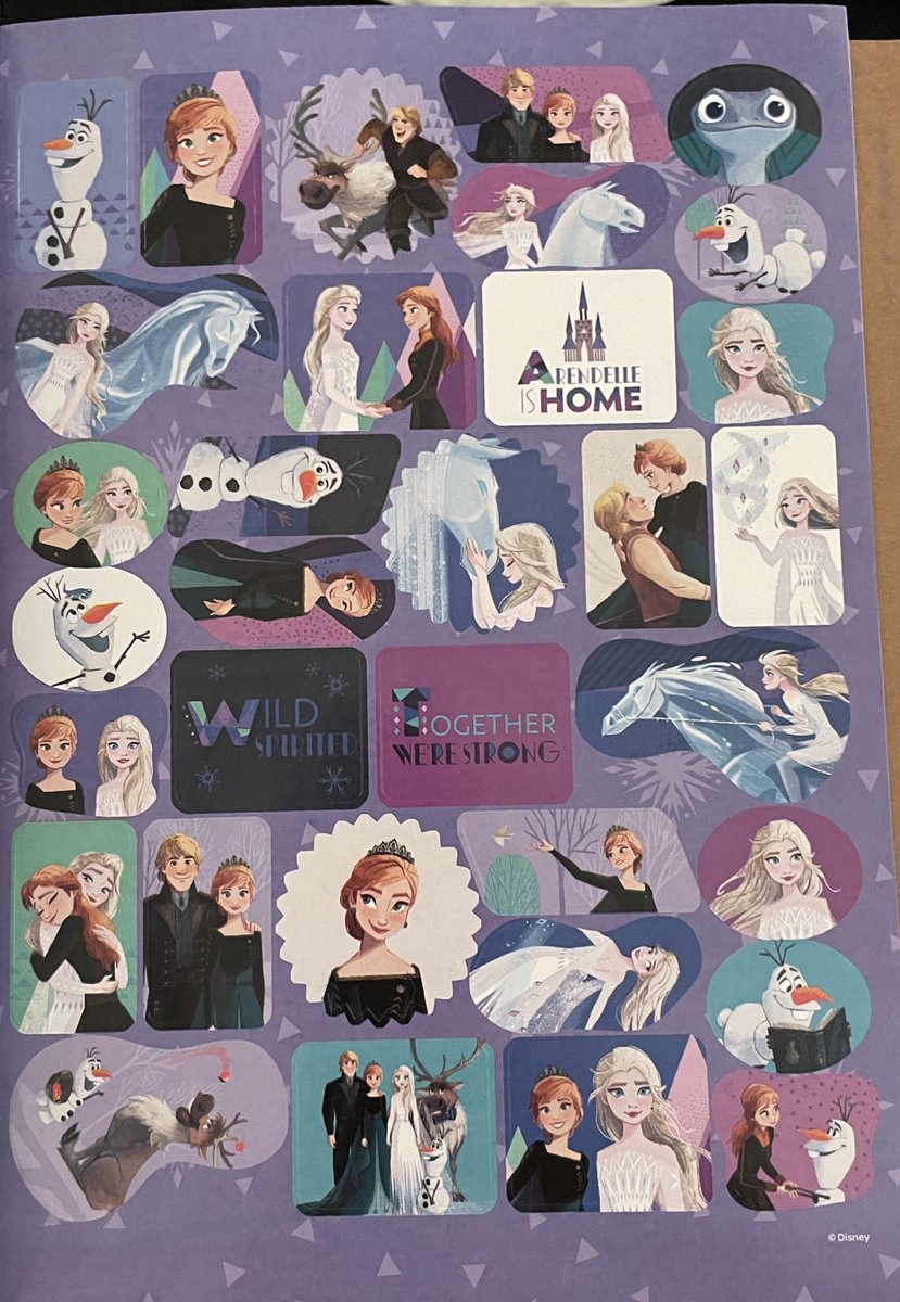 「I GOT A NEW FROZEN 2 COLORING BOOK!!! LOOK AT THE KRISTANNA 」taylor 🫶の漫画