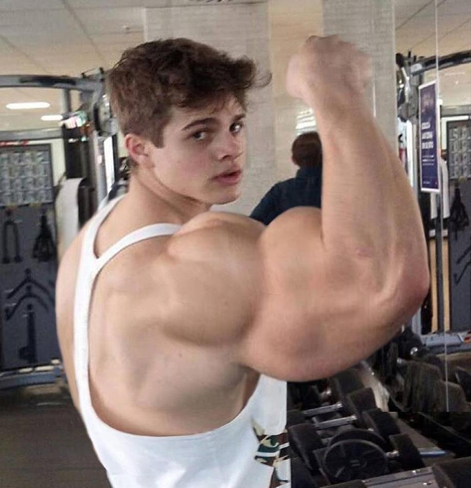Teen Muscle Morph