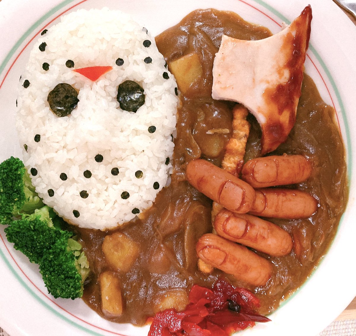 今年最後の13日の金曜日 [595582602]