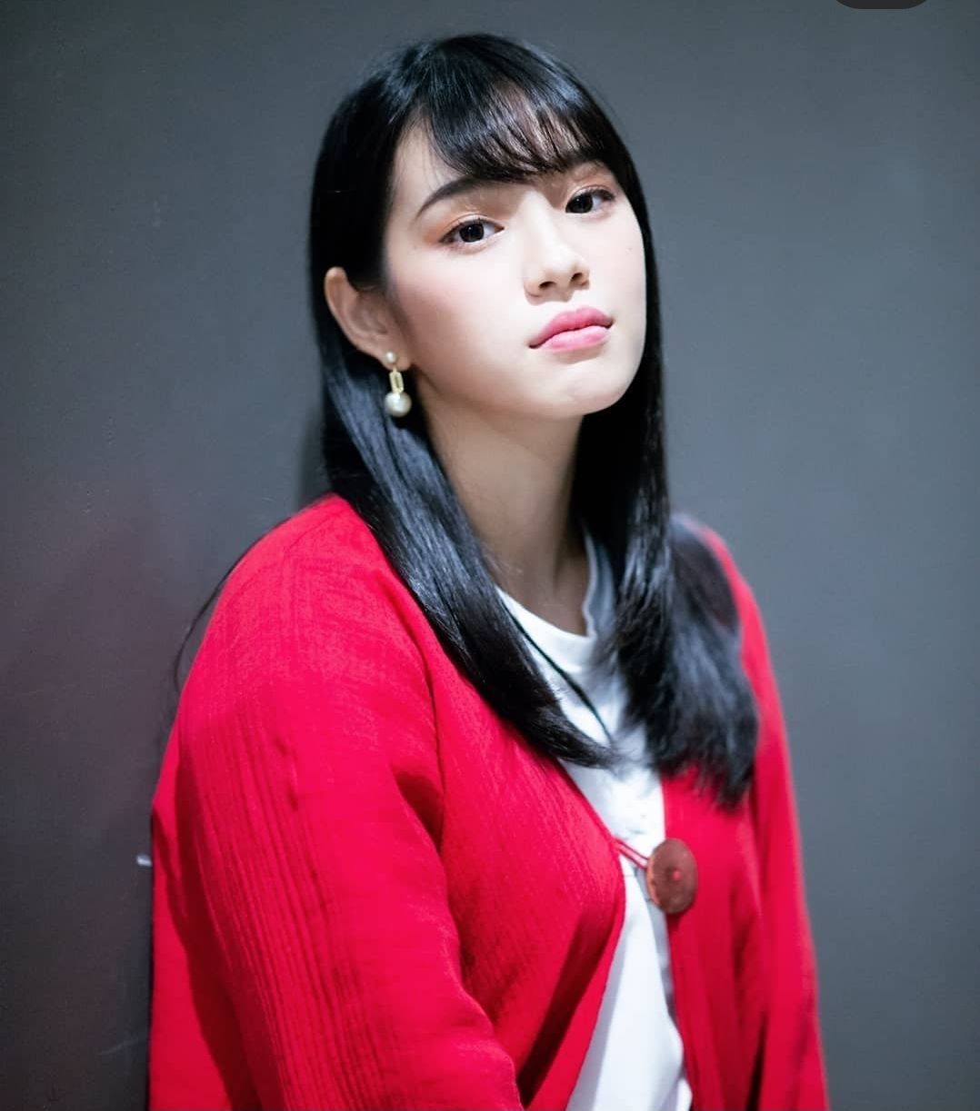 TVPOOL SOCIAL on Twitter: "ส่องเทรนด์แฟชั่น #เฌอปรางBNK48 กับชุดสีแดงหลากสไตล์ มาให้เหล่าFCฟิน ...