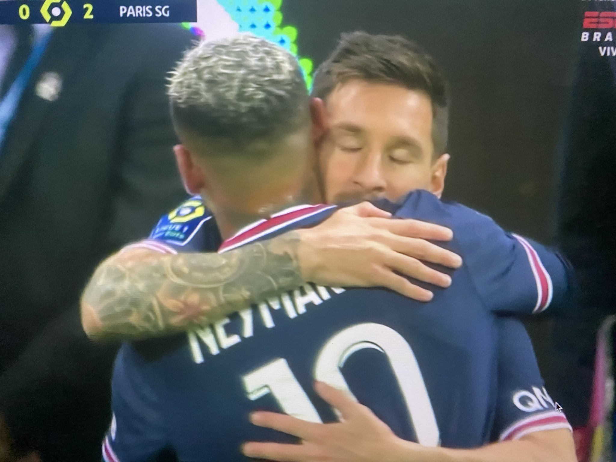 Messi And Neymar Hugging