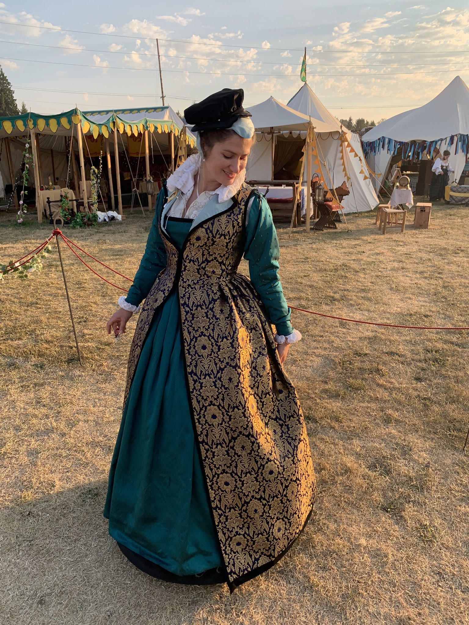 Elizabethan Era Clothing For Middle Class