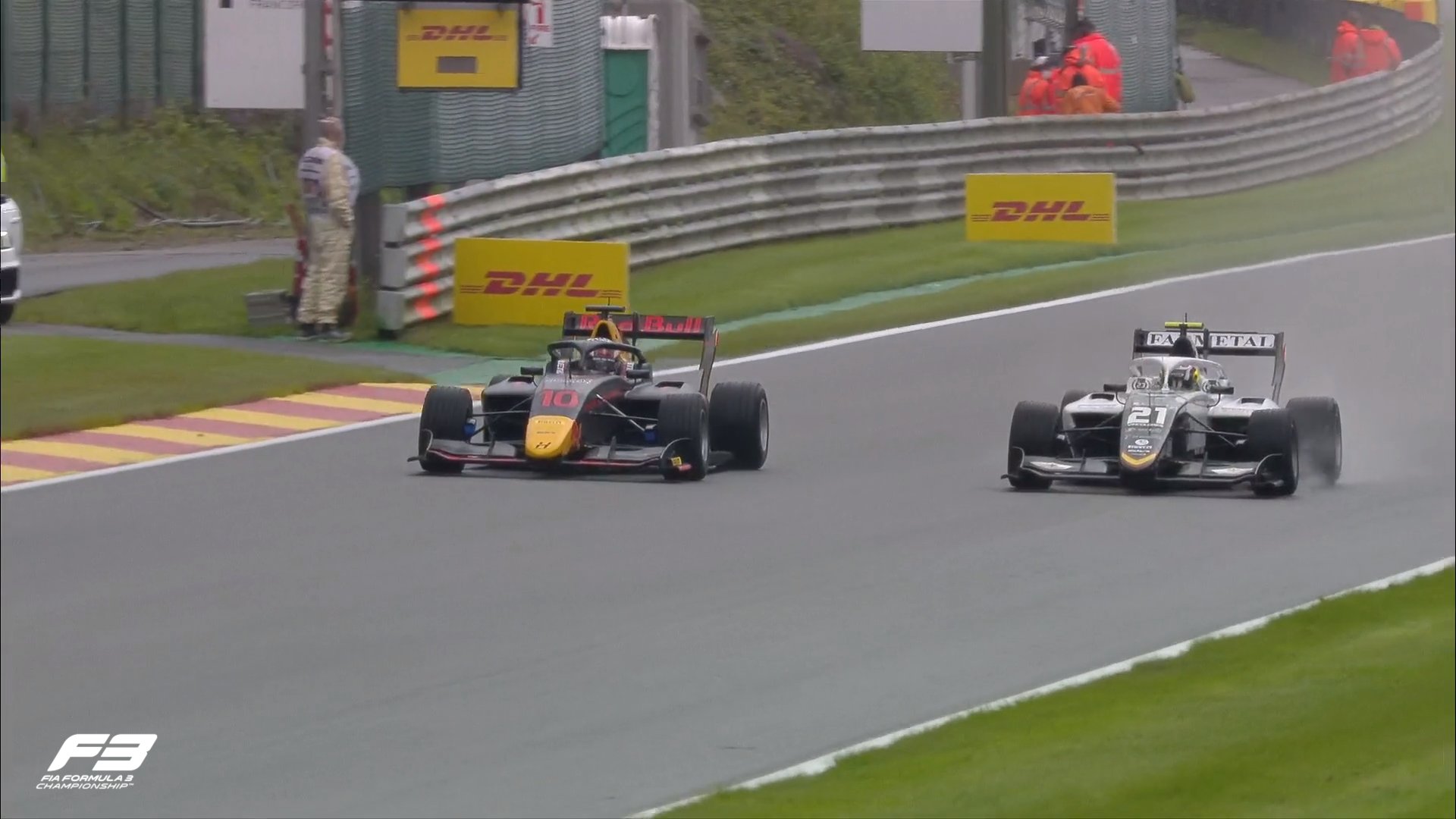 F3 / Belgio, Gara-1: Colombo doma la pioggia a Spa - Formule - Motorsport