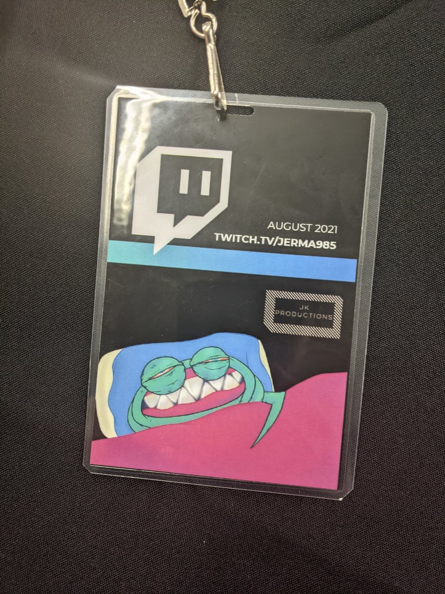 Criken with the Jerma Dollhouse official access card : r/jerma985