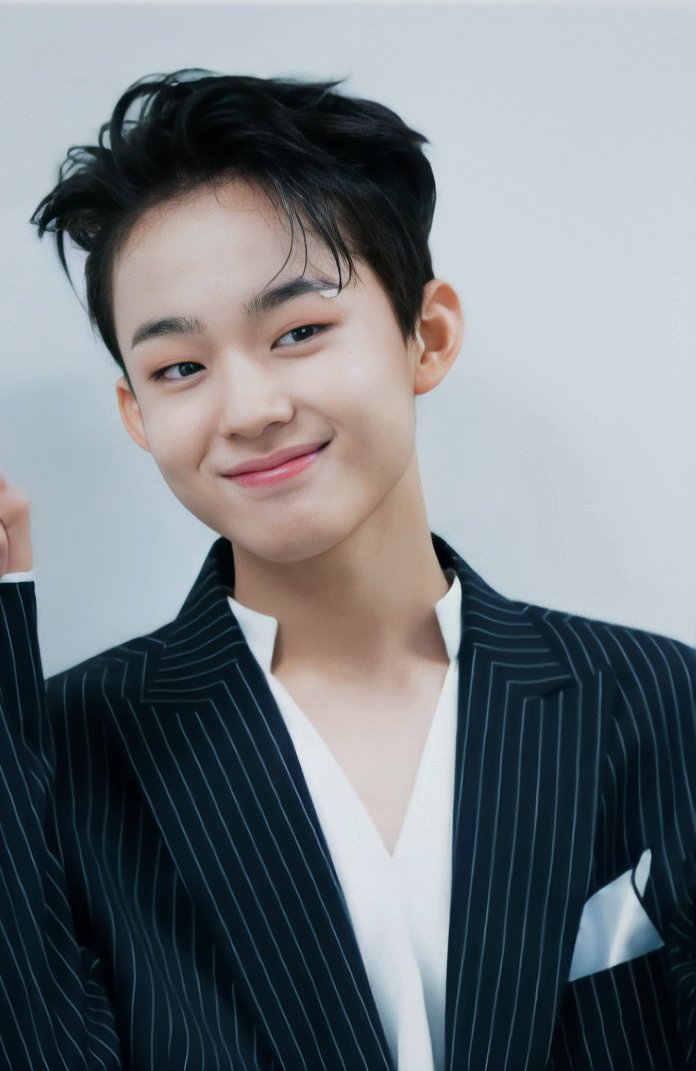 #JYPLOUD hashtag on Twitter