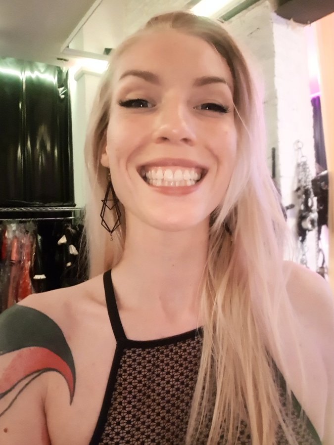 Lesko Ridzic On Twitter Let Her Splendid Smile Shines All Over The