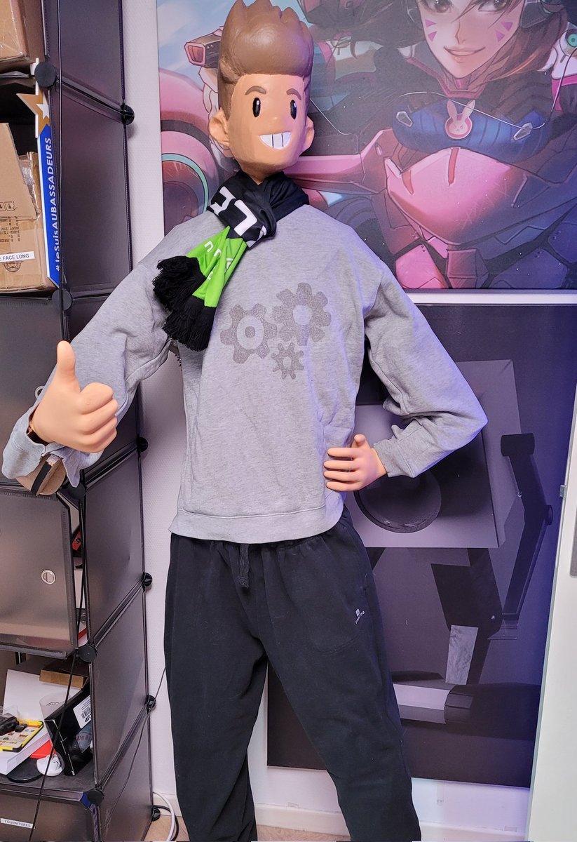 Léo - TechMaker on Twitter: "Imagine ce mec touche le cul de ta meuf dans la rue, tu fais quoi