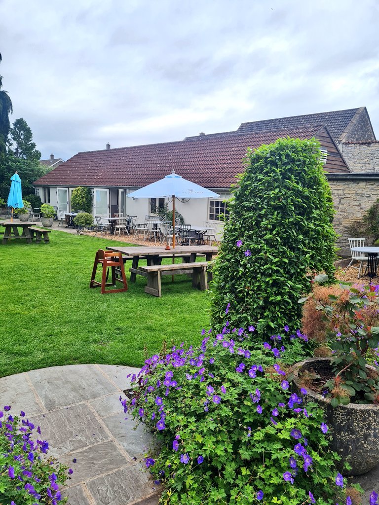 The Swan - Wedmore pub, boutique hotel, restaurant, bar