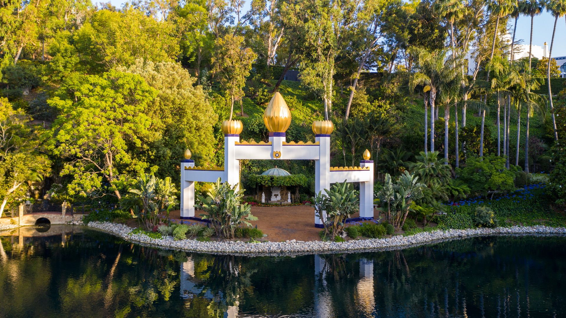 Self Realization Fellowship Lake Shrine