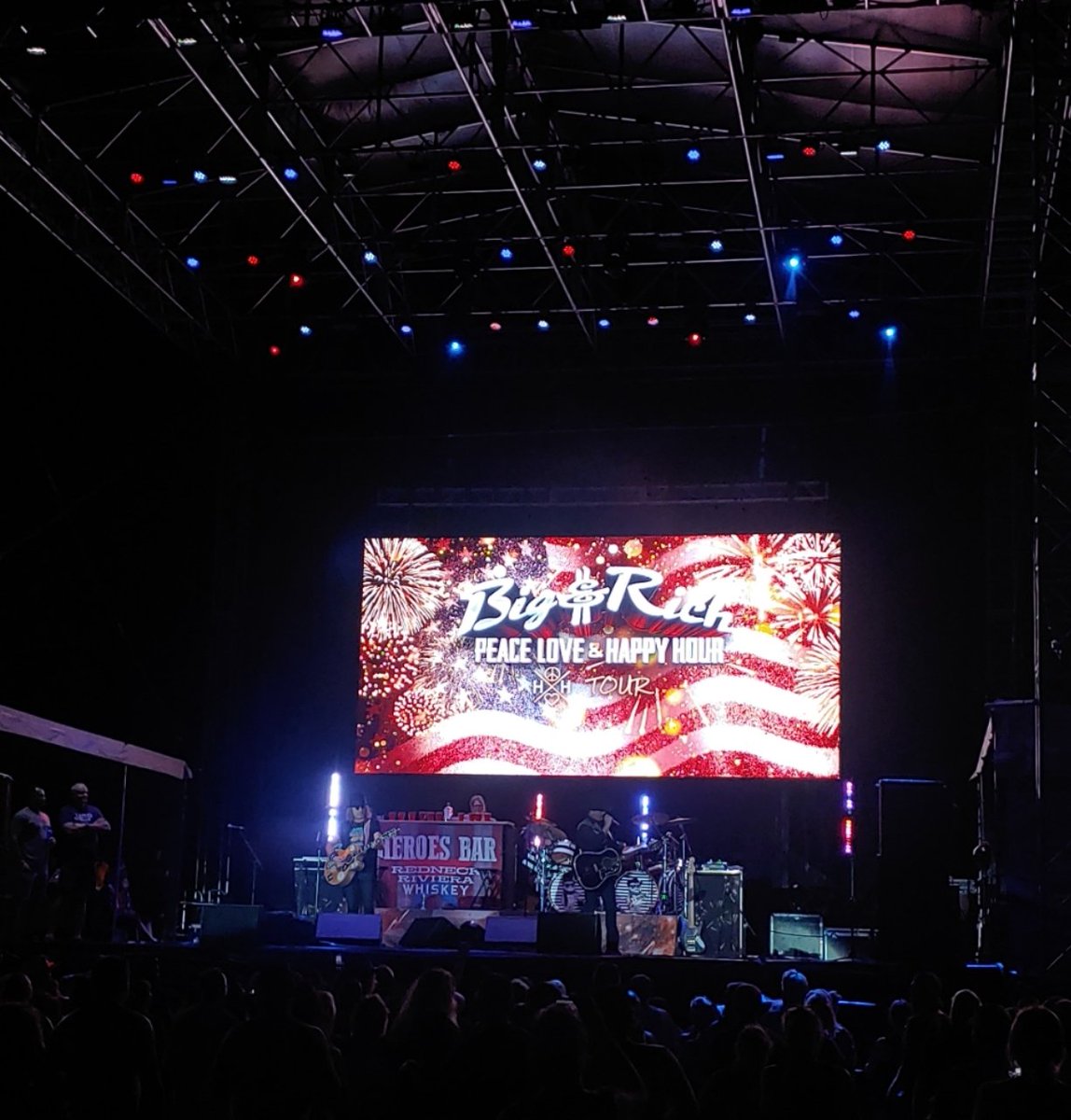 BarKSharK Afterdark (@DirtyDoggoFish) | Twitter