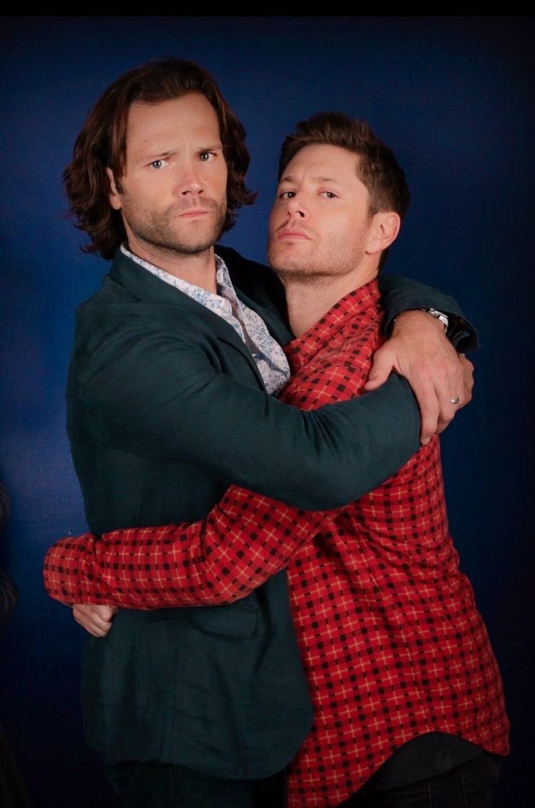 Jared Padalecki And Jensen Ackles Hugging