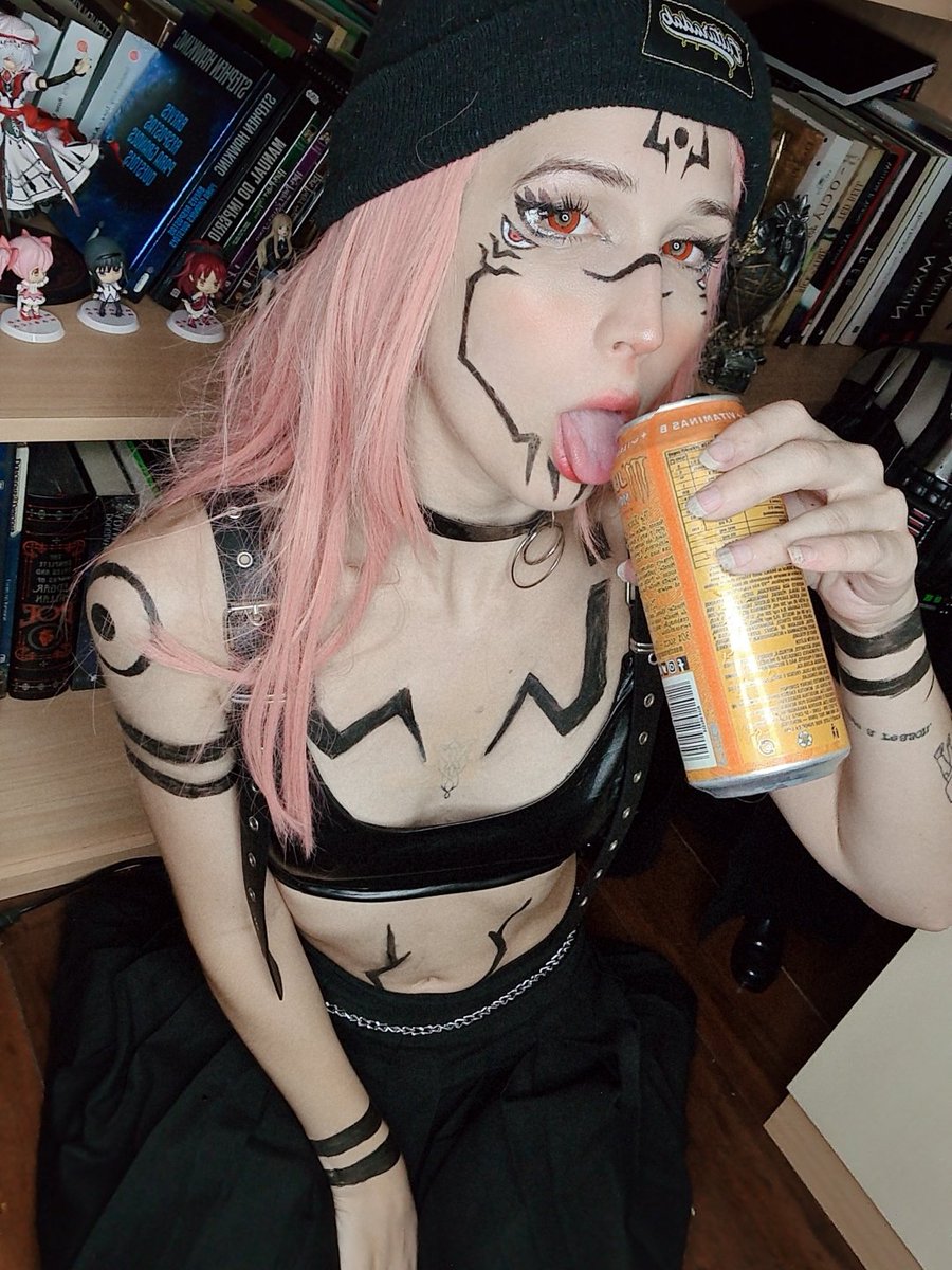 isador☆ on Twitter: "RT @aquelaisaali: Sukuna egirl não é real e não pode te machucar"