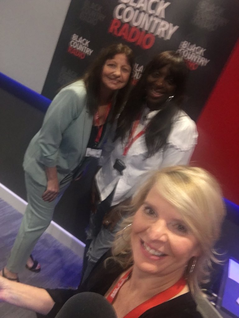 Molly Olly's Wishes - Home